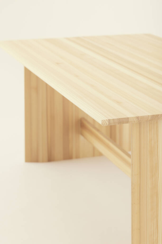 ミーティングテーブル meemo - KIINNOX（キイノクス） | 木と人がともに活きる未来をつくる